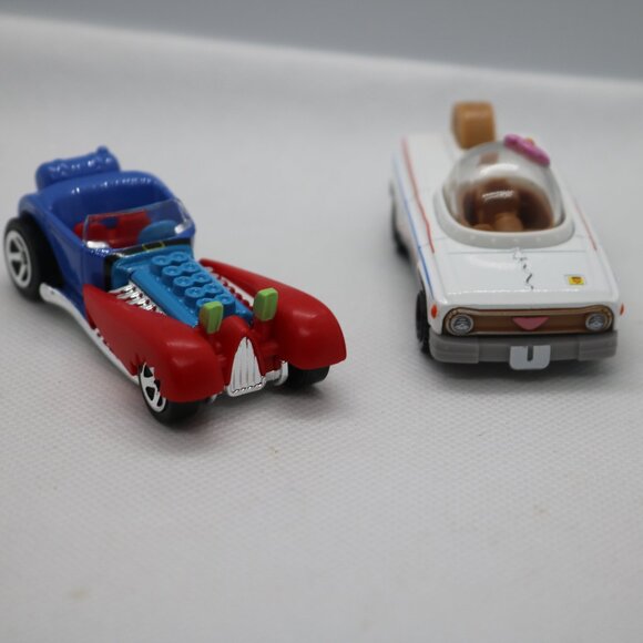 Hot Wheels | Toys | Hot Wheels Character Cars Mr Krabby And Sandy ...